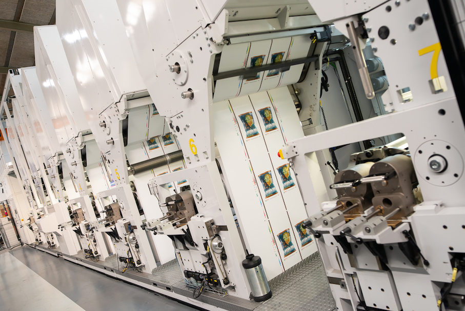 TRESU & Lohmann Collaborate to Reproduce Challenging van Gogh Portrait ...